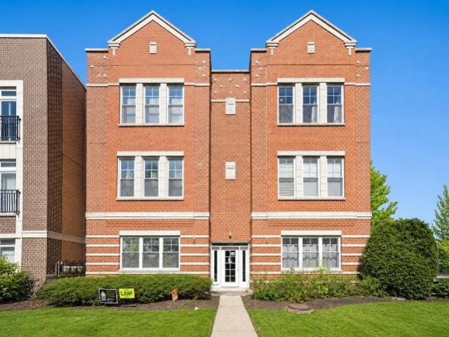 2 Br, 2 bath, Condo 2204 N Natchez