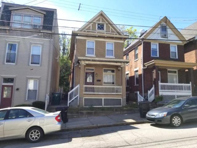 2 Br, 2 bath, Condo 2215 Wheeler St