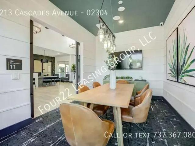2 Br, 2 bath, Condo 2213 Cascades Avenue