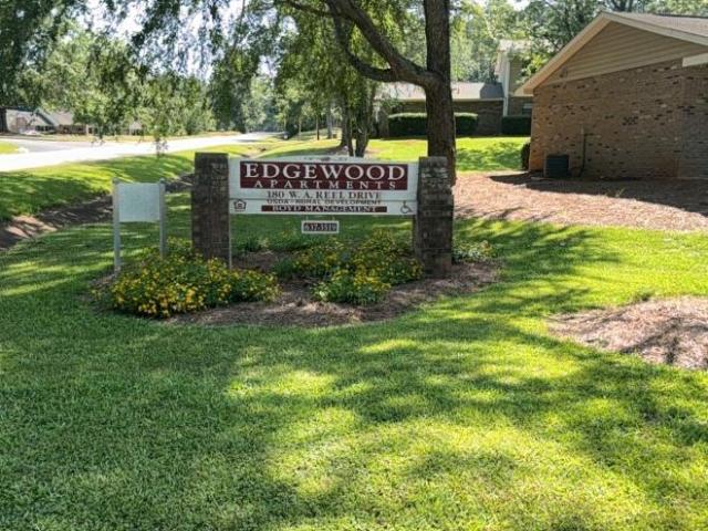 2 Br, 2 bath, Condo 221 W A Reel Dr