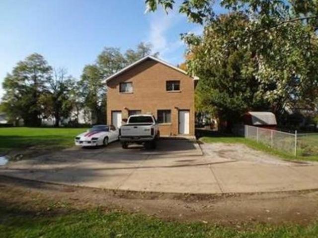 2 Br, 2 bath, Condo 2222 Market St