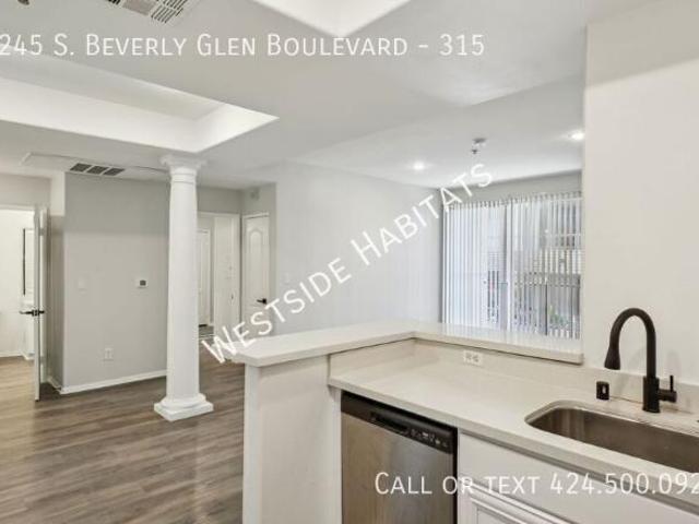 2 Br, 2 bath, Condo 2245 S Beverly Glen Boulevard