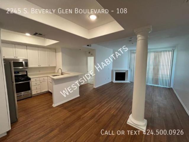 2 Br, 2 bath, Condo 2245 S Beverly Glen Boulevard