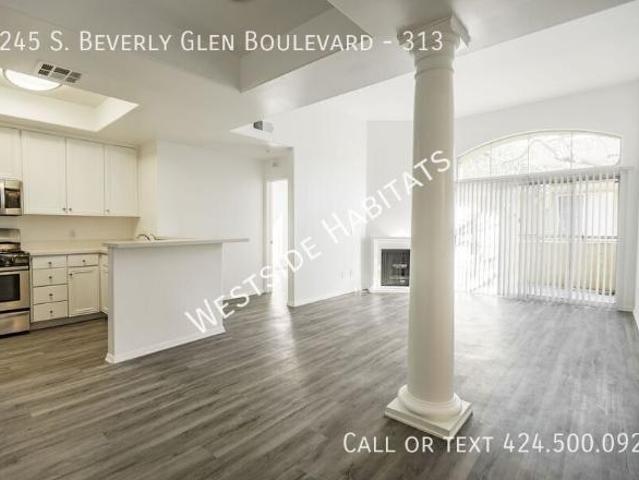 2 Br, 2 bath, Condo 2245 S Beverly Glen Boulevard