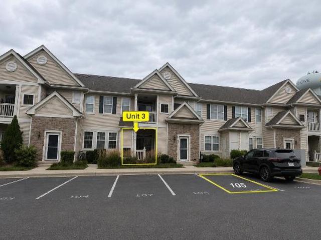2 Br, 2 bath, Condo 2250 Aurora Dr