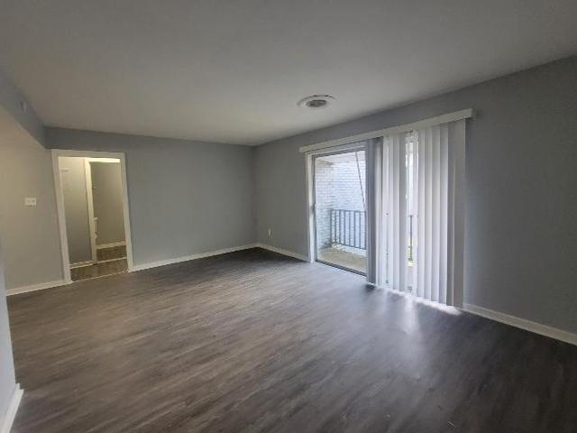 2 Br, 2 bath, Condo 225 West Mcdowell Rd
