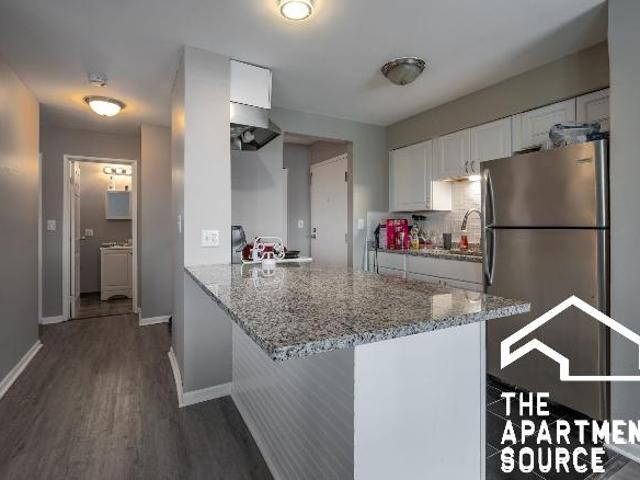 2 Br, 2 bath, Condo 2300 N Harlem #403