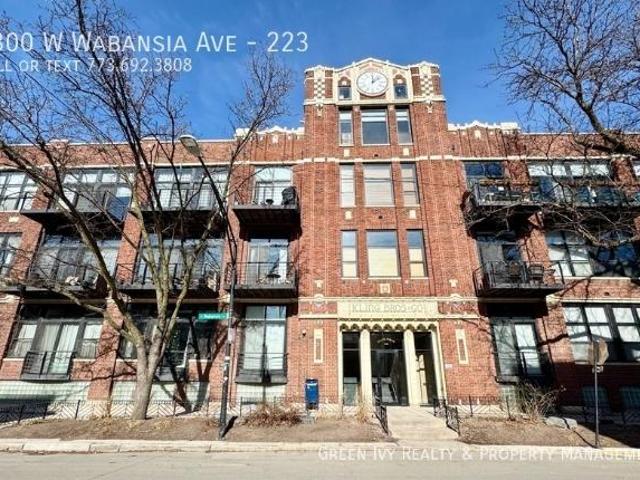 2 Br, 2 bath, Condo 2300 W Wabansia Ave