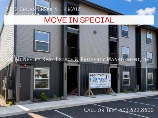 2 Br, 2 bath, Condo 2332 Cross Creek St
