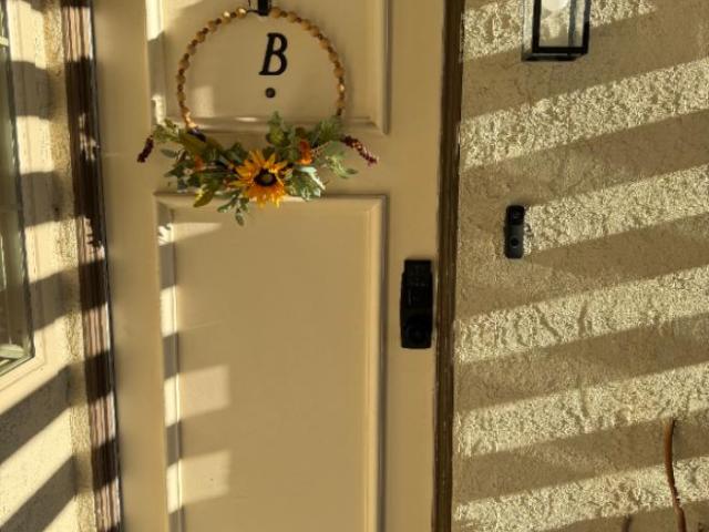 2 Br, 2 bath, Condo 23335 La Crescenta