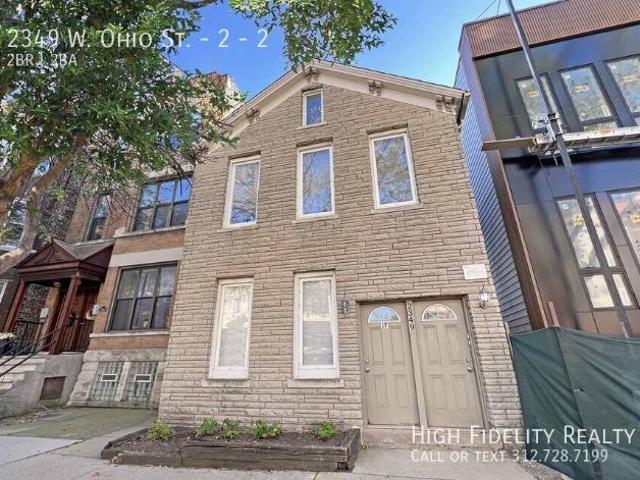 2 Br, 2 bath, Condo 2349 W Ohio St