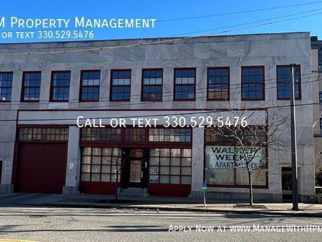 2 Br, 2 bath, Condo 2341 Carnegie Ave Unit