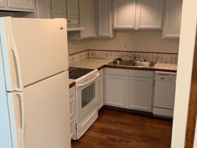 2 Br, 2 bath, Condo 2361 Split Rock Drive
