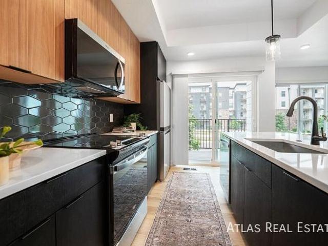 2 Br, 2 bath, Condo 240 Osiander Street