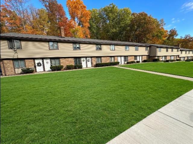 2 Br, 2 bath, Condo 2446 Echo Valley Drive