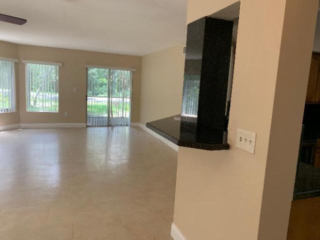 2 Br, 2 bath, Condo 2460 NW 33rd St