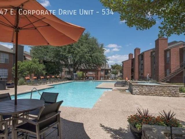 2 Br, 2 bath, Condo 247 E Corporate Drive