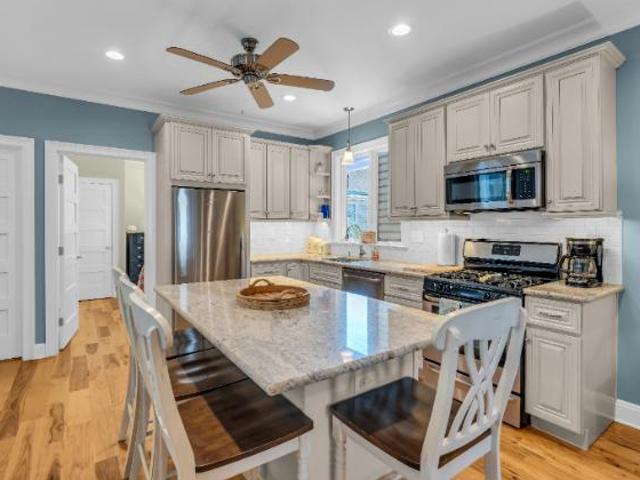 2 Br, 2 bath, Condo 24 Church Street