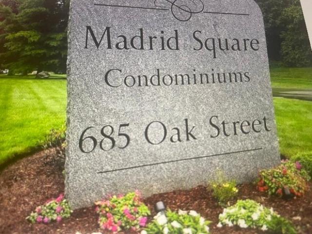 2 Br, 2 bath, Condo 24 Madrid Square