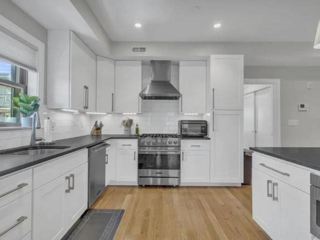 2 Br, 2 bath, Condo 24 Rawson St
