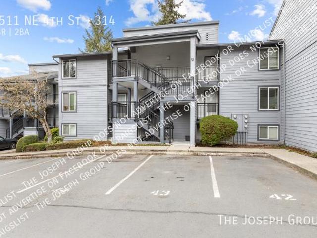 2 Br, 2 bath, Condo 2511 NE 4th St