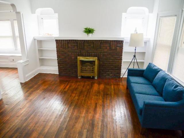 2 Br, 2 bath, Condo 2580 E 127th Street