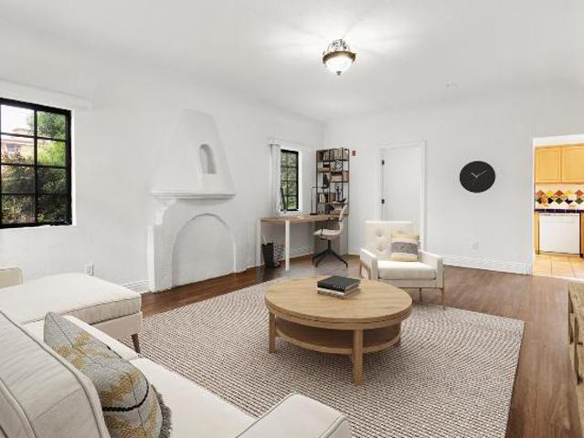 2 Br, 2 bath, Condo 2623 Ellendale Pl