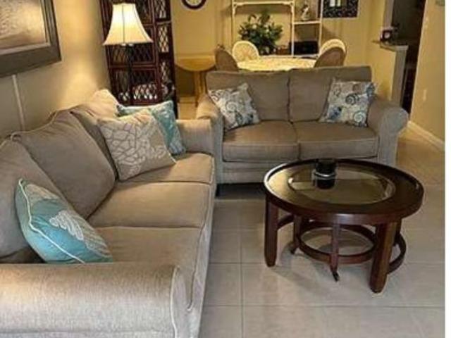 2 Br, 2 bath, Condo 2700 N Highway A1a