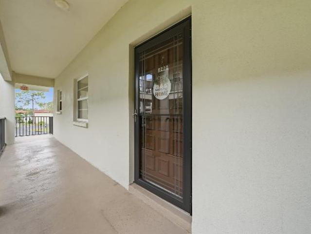 2 Br, 2 bath, Condo 2700 Bayshore Blvd