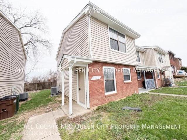 2 Br, 2 bath, Condo 2745 Brookshire Ln