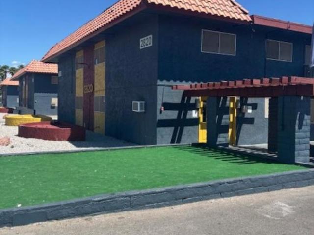 2 Br, 2 bath, Condo 2800 S Decatur Blvd