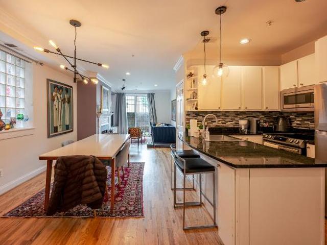 2 Br, 2 bath, Condo 2801 Connecticut Ave NW