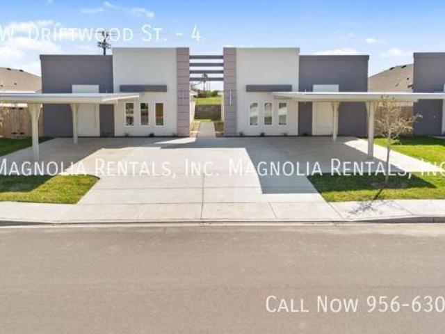 2 Br, 2 bath, Condo 2910 W Driftwood St