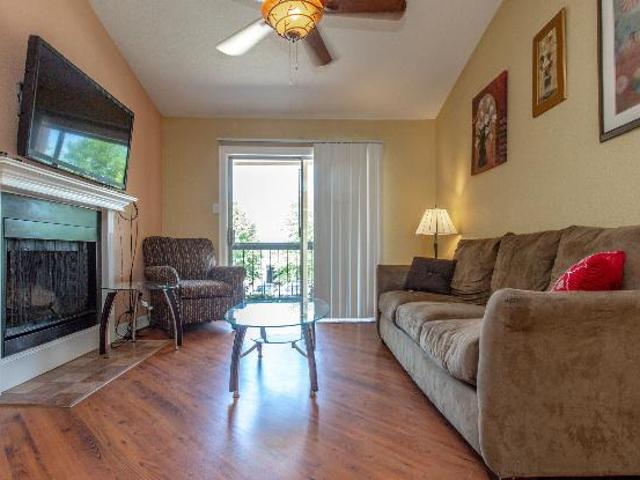 2 Br, 2 bath, Condo 291 Scarborough Dr