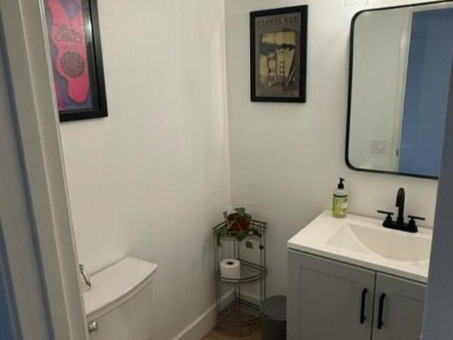 2 Br, 2 bath, Condo 2959 Cowley Way