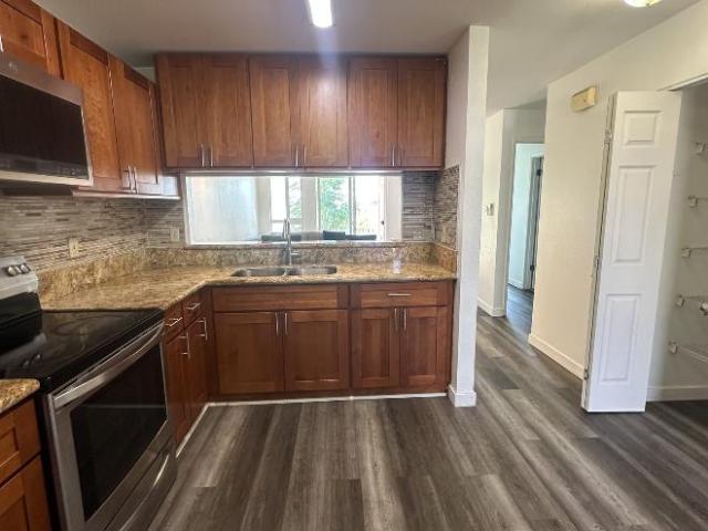 2 Br, 2 bath, Condo 33 Waiaka Lane