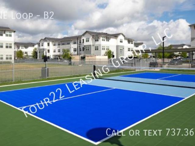 2 Br, 2 bath, Condo 3001 Ne Loop