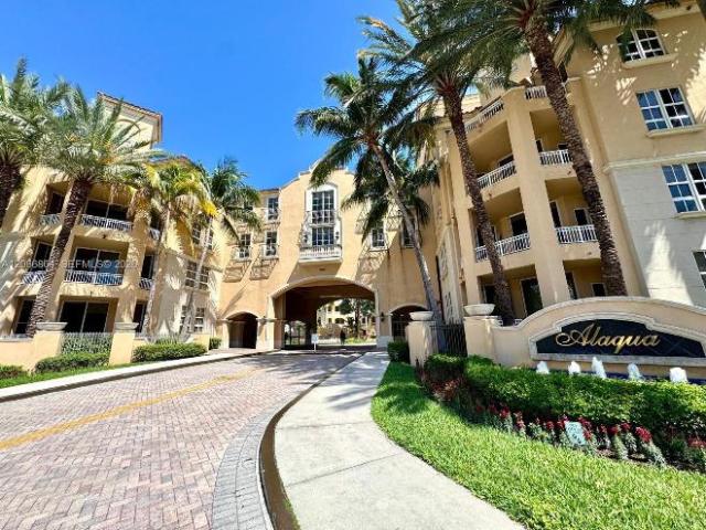2 Br, 2 bath, Condo 3001 NE 185th St