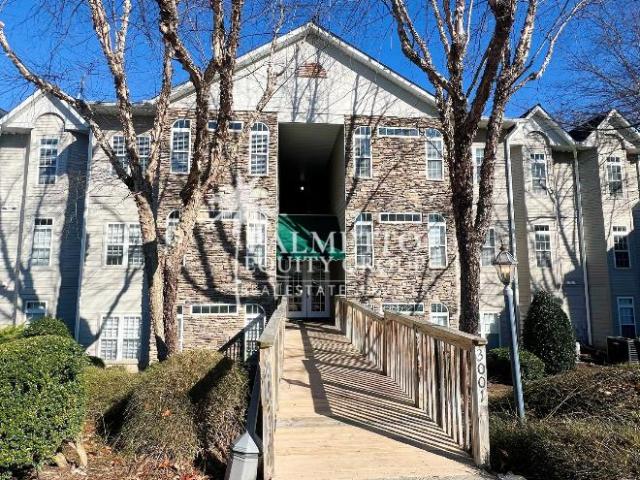 2 Br, 2 bath, Condo 3001 Greystone Pt