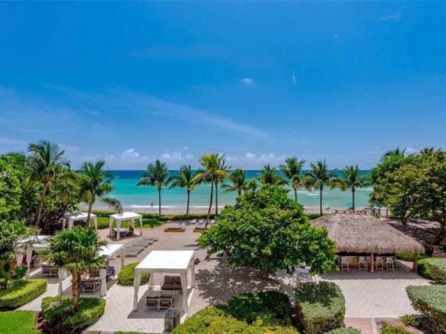 2 Br, 2 bath, Condo 3001 S Ocean Dr
