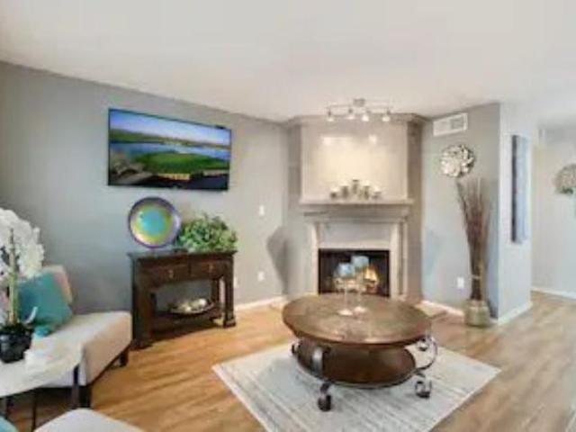 2 Br, 2 bath, Condo 3002 N 70th St