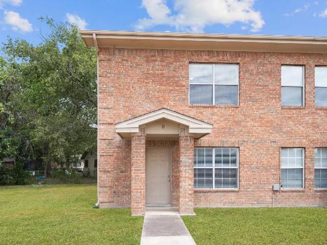 2 Br, 2 bath, Condo 300 Veterans Dr