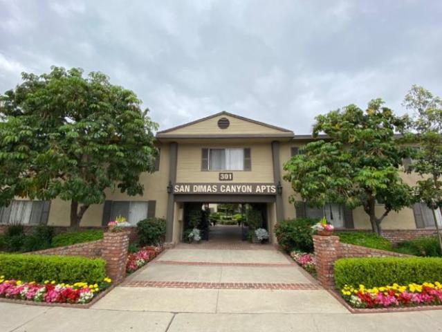 2 Br, 2 bath, Condo 301 N San Dimas Canyon Road