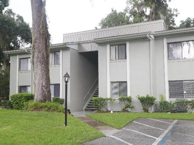 2 Br, 2 bath, Condo 306 Palm Coast Pkwy NE
