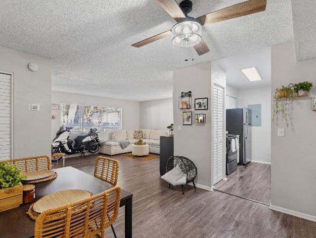 2 Br, 2 bath, Condo 316 Wymore Rd