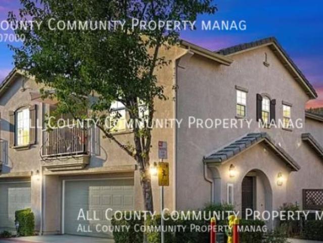 2 Br, 2 bath, Condo 31890 Delfina Way