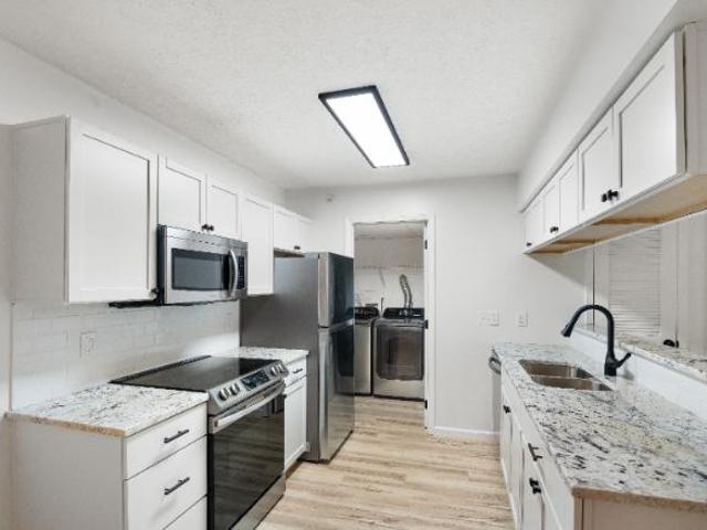 2 Br, 2 bath, Condo 3181 Preserve Lane