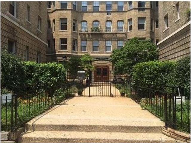 2 Br, 2 bath, Condo 3220 17th St NW