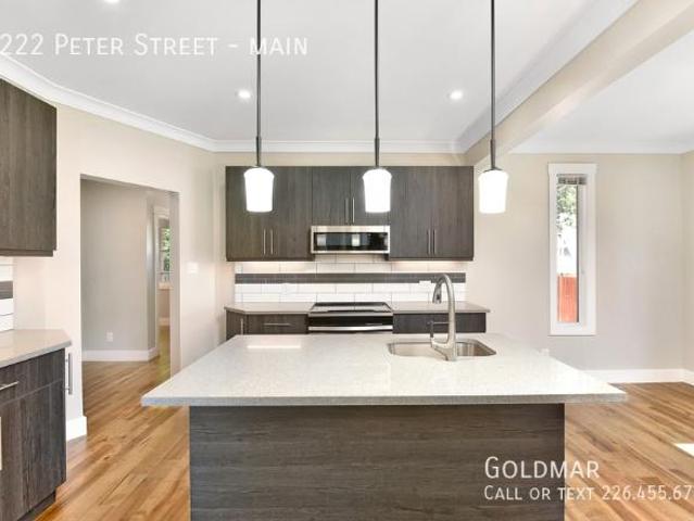 2 Br, 2 bath, Condo 3222 Peter Street