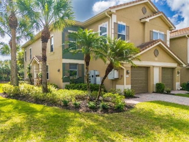 2 Br, 2 bath, Condo 3240 Cottonwood Bend